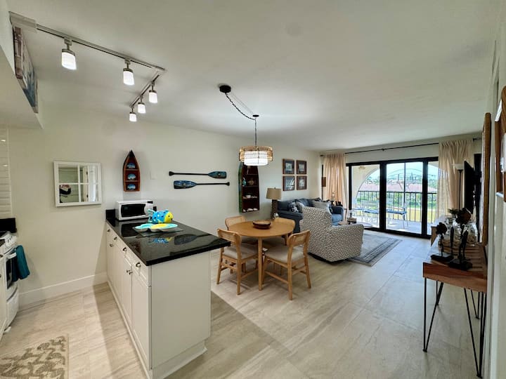 Waterfront 1br Condo, Pool, Wifi-an-c501 - Marco Island, FL