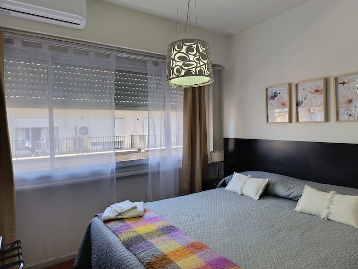 Plaza San Martin - 2 Amb Luminosos- Cama King - Argentina
