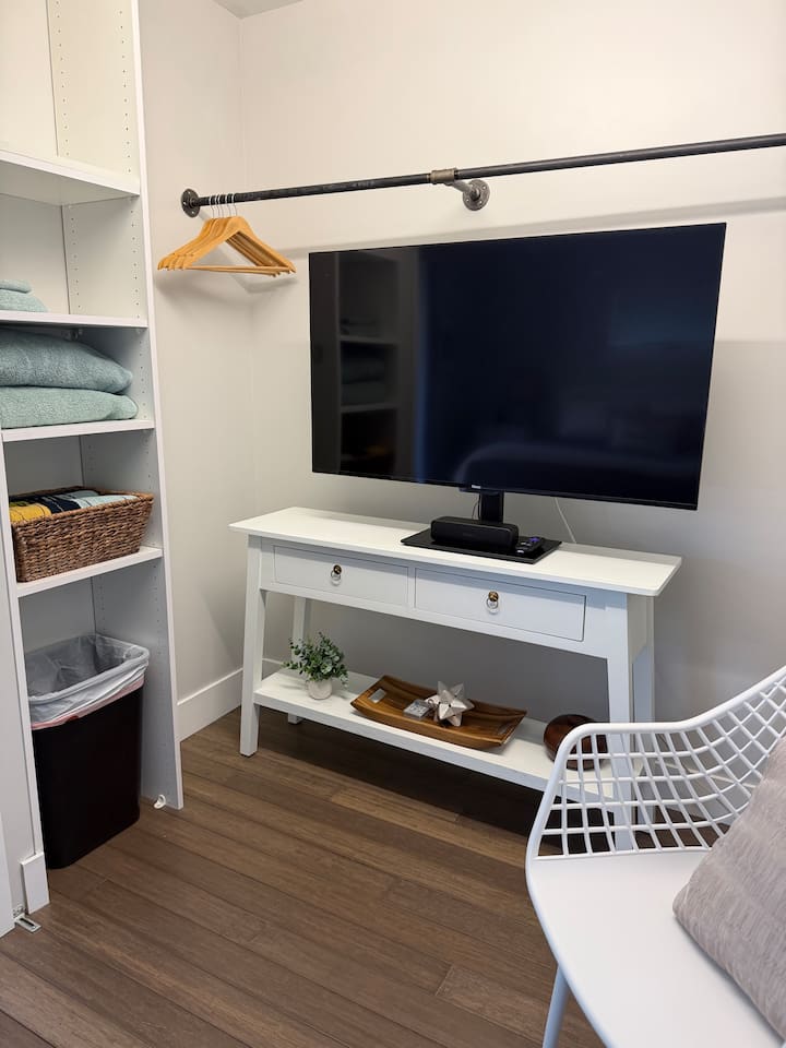 Bay Town Studio - Traverse City, MI