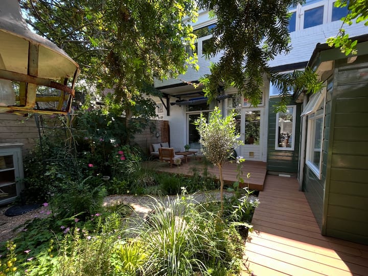 Stylish Family Home Close To Beach And City - La Haye