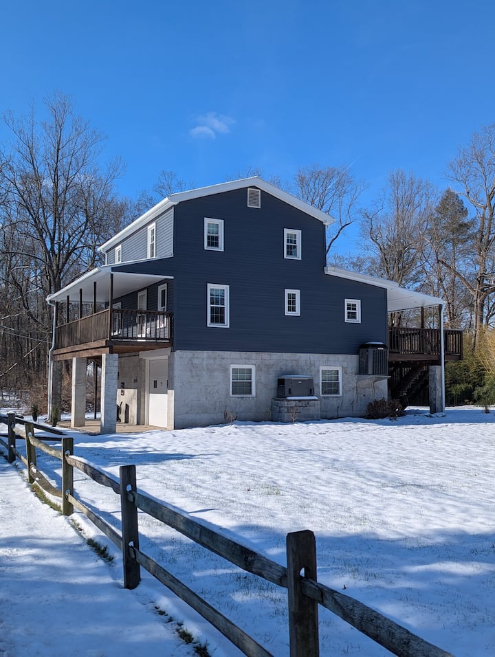 Monroe Valley Guesthouse - Swatara State Park, Pine Grove