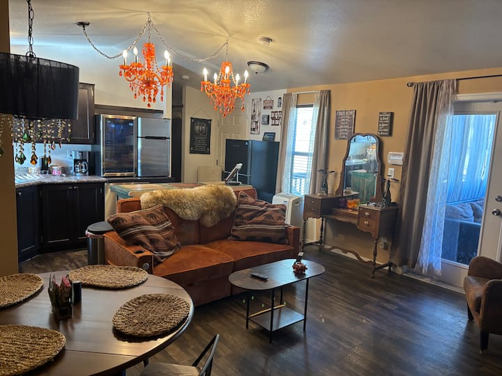 Osmo’s Hideaway - Pagosa Springs, CO