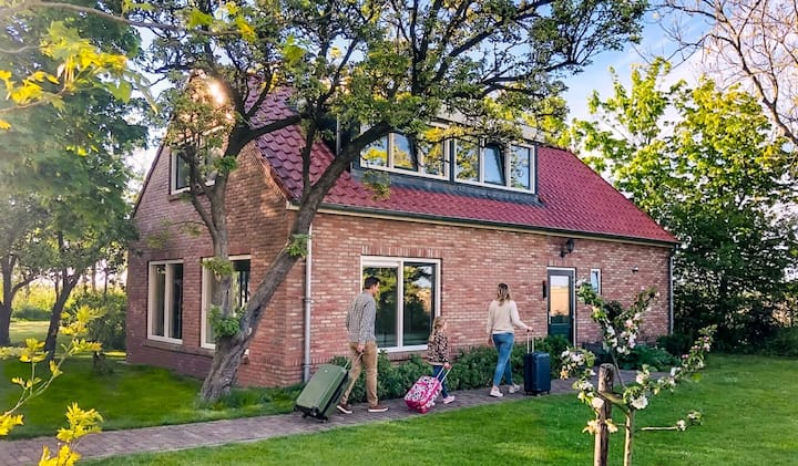 10 Pers. Farm Lodge De Vuurtoren | Hoeve Vianen - Texel