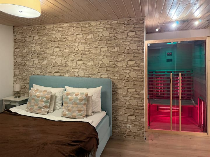 Mountain Romance | Charming, With Infrared Cabin & Terrace - Hallein