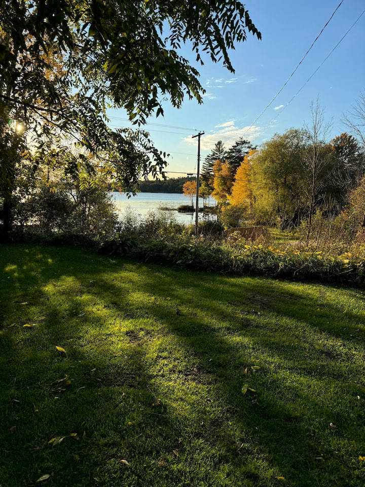 Cozy Muskoka Cottage–all-season With View Of Lake - Gravenhurst
