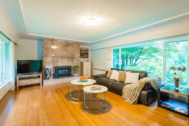 South Vancouver Haven – 3 Bd Family Home - Vancouver