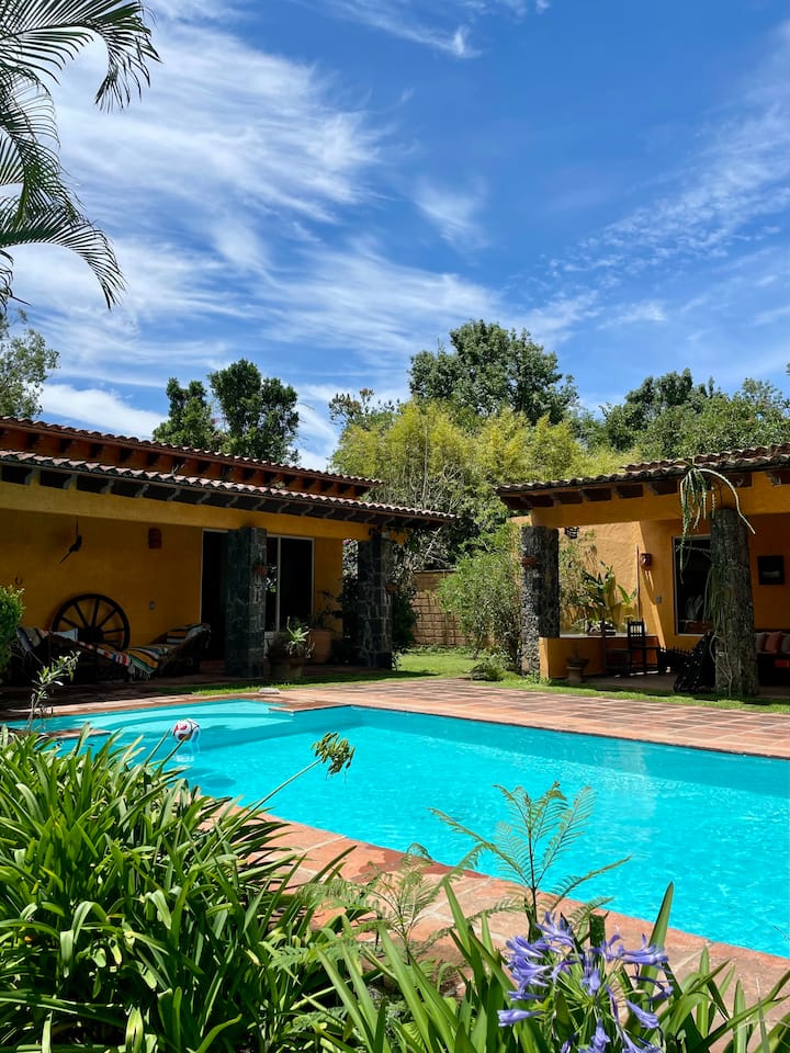 Beautiful Weekend House - Tepoztlán
