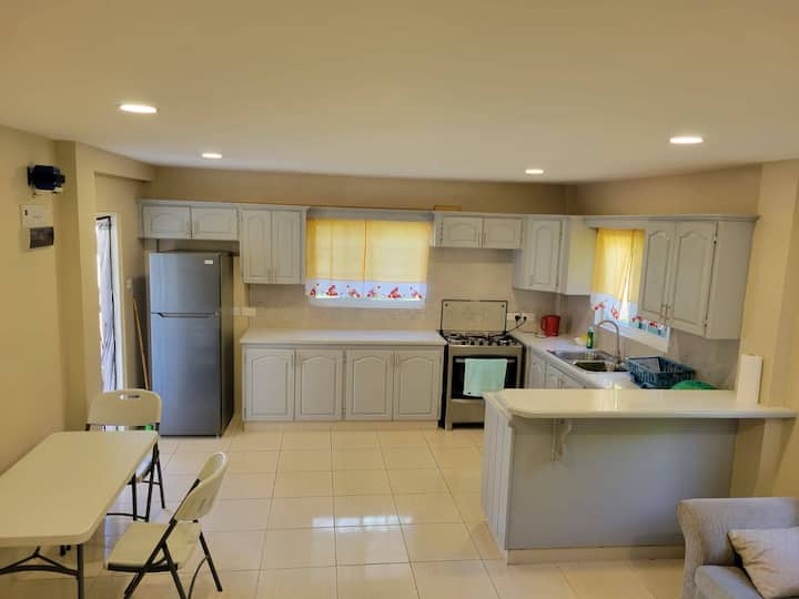 F & S Hideaway Place - Grenada