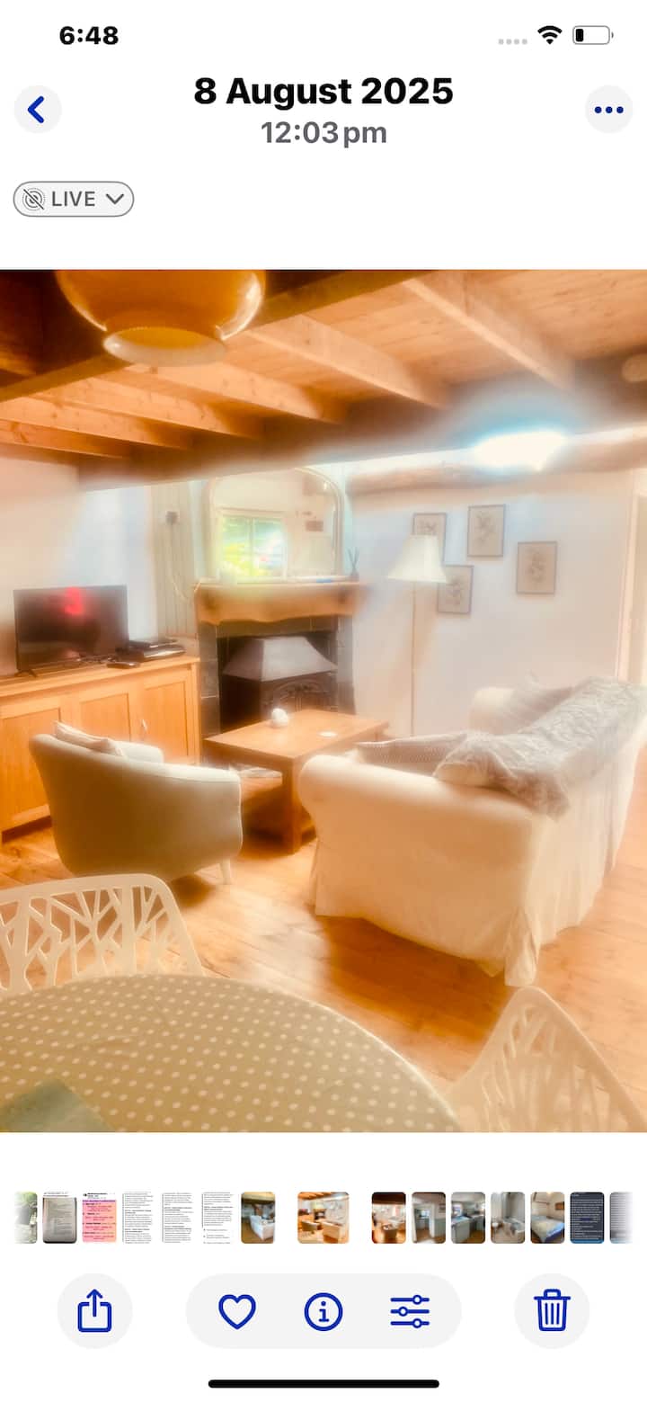 Cosy Stone Barn | Log Fire | 15 Mins To Coast - Pembrokeshire