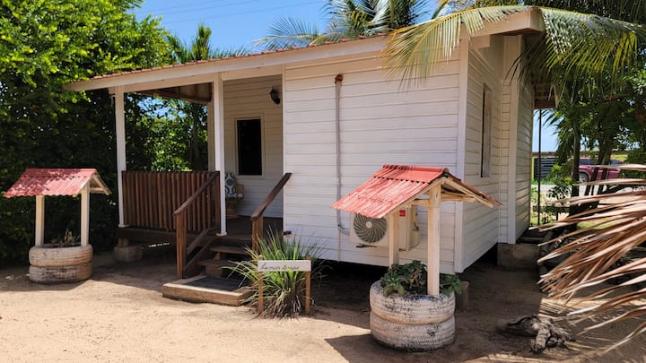 Tiny Home Cabana Near The Sea - Lemon Grass Cabana - Belize