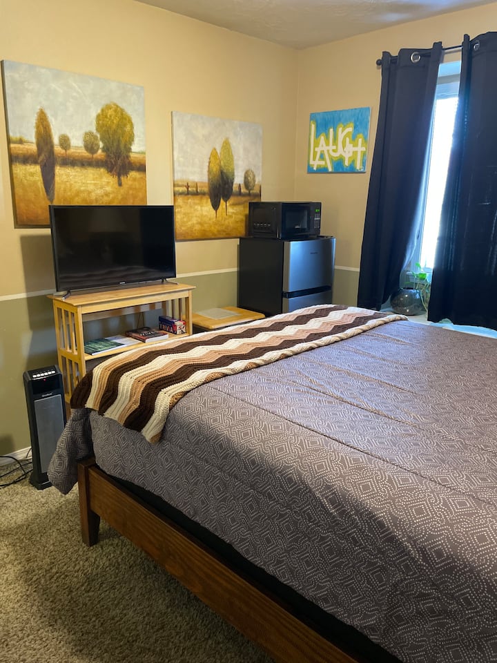 Cozy Room. Great Location And Price! - Boise, ID
