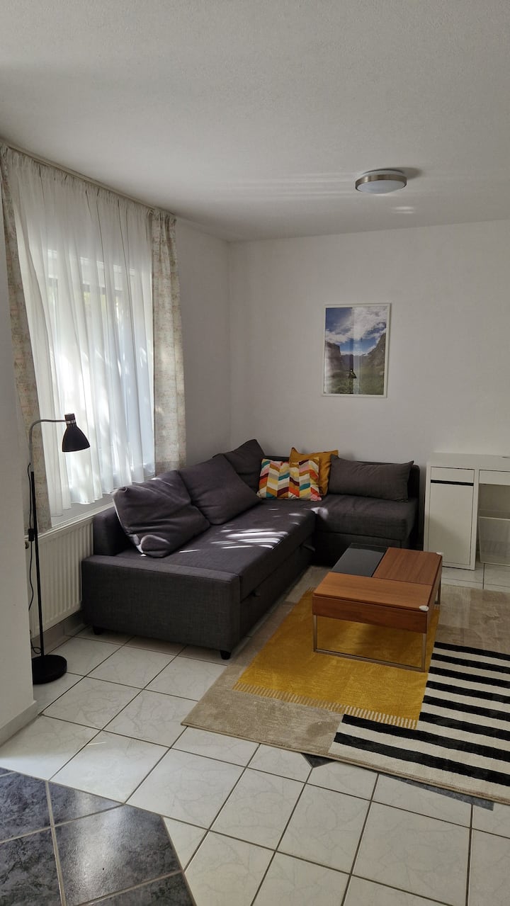 Gemütliche 2-zimmer Souterrain Wohnung - Dieburg