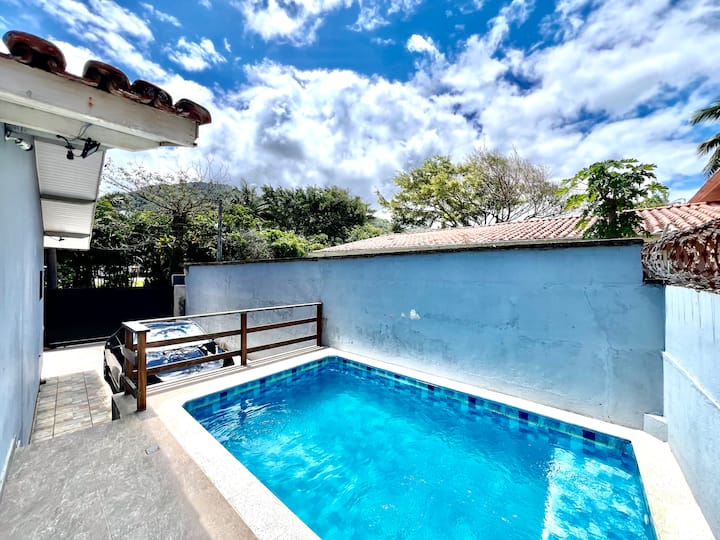 Casa A 40m Da Praia Das Toninhas - Ubatuba