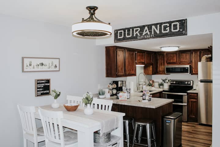 Clean & Peaceful Condo Near Dt, College, & Golfing - Durango, CO