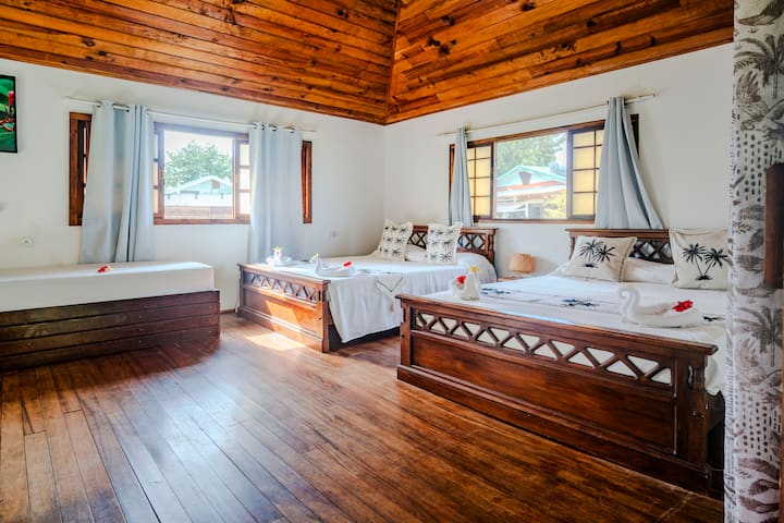 Bungalow Hiana - Vue Lagon Avec Plage Privée - French Polynesia