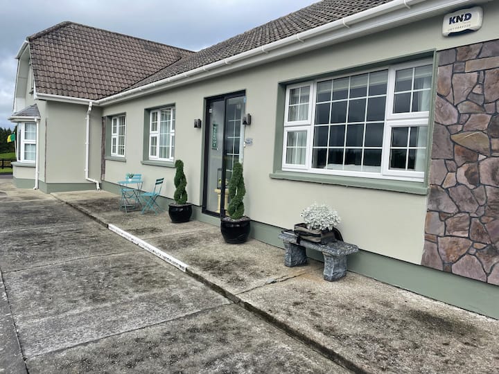 Cosy Bungalow 15mins To Killarney Town Centre - Irlanda
