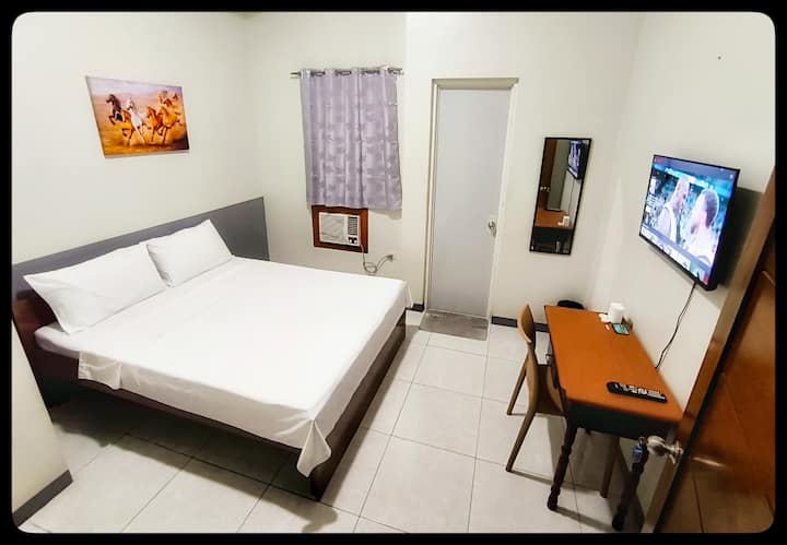 Spacious Transient Room (Cs6) - Legazpi City