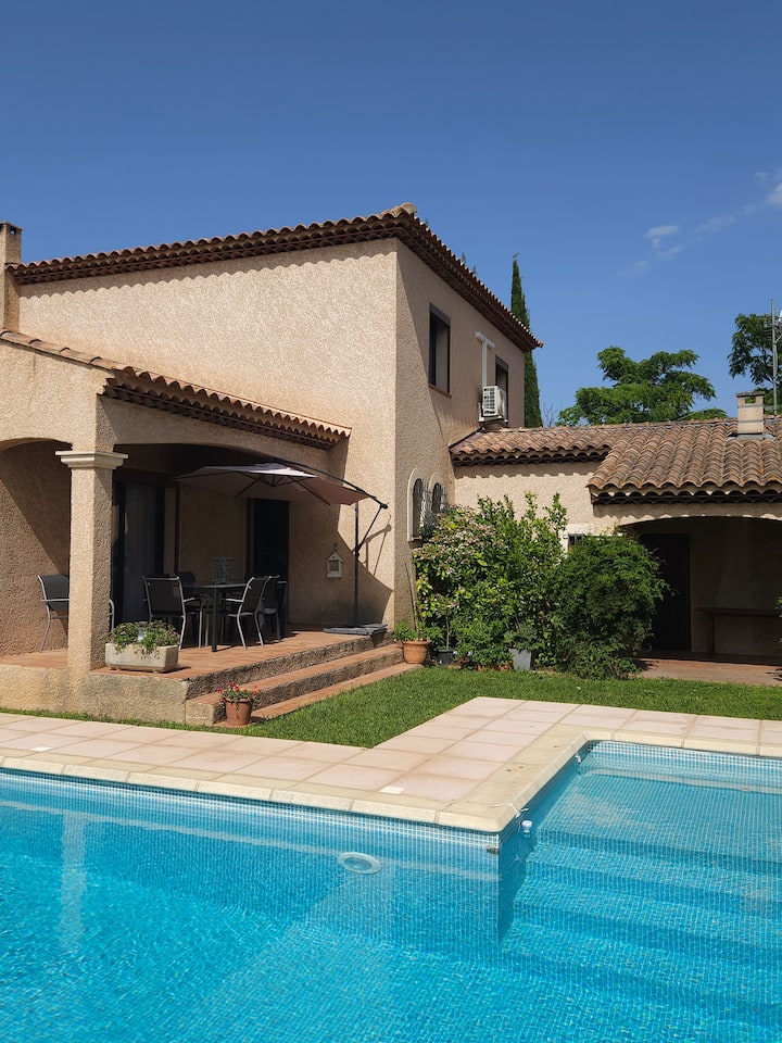 Maison 6 Personnes 120 M2 Avec Piscine Sécurisée - Istres