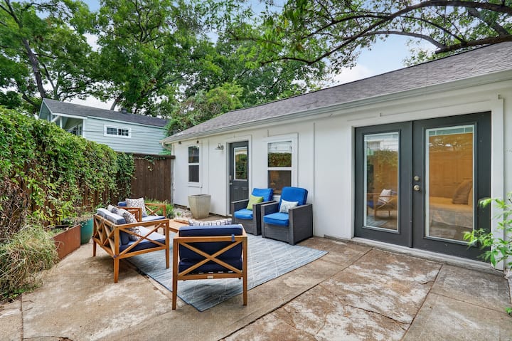 Private 1 Bed Lake Cottage In The Heart Of Dallas - Dallas, TX
