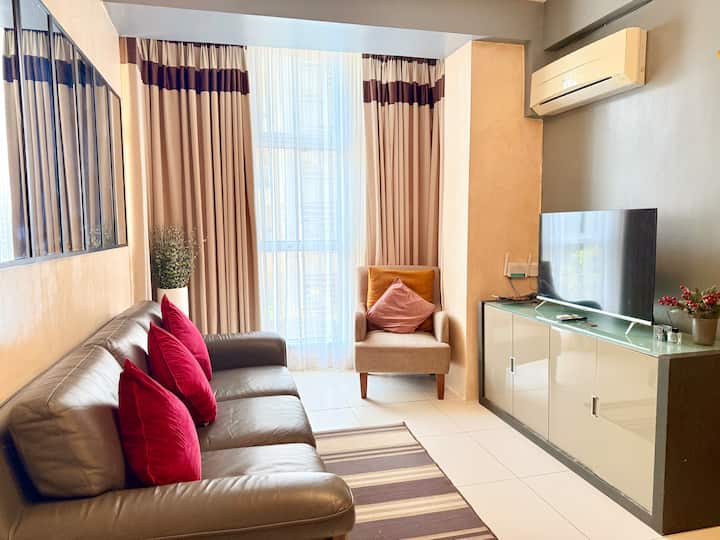 Pico De Loro By Ice - Miranda B 212 Corner Suite - Nasugbu