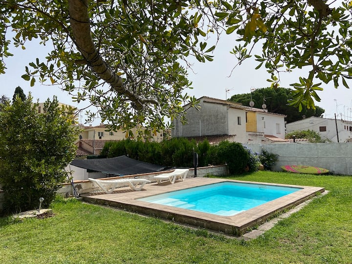 Planta Baja A 100 M. Playa Con Piscina - L'Escala