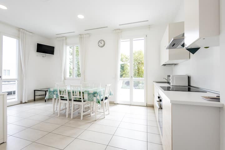 Le Sabbie - Appartamento In Villino A 50m Dal Mare - Riccione