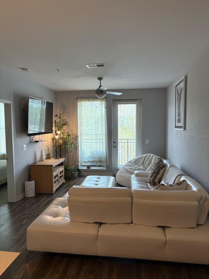 Peaceful - Brookhaven, GA