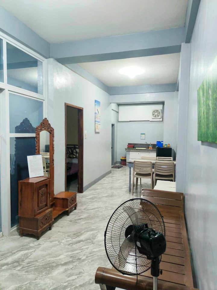 Estro's Place (Dove Unit) - San Fernando