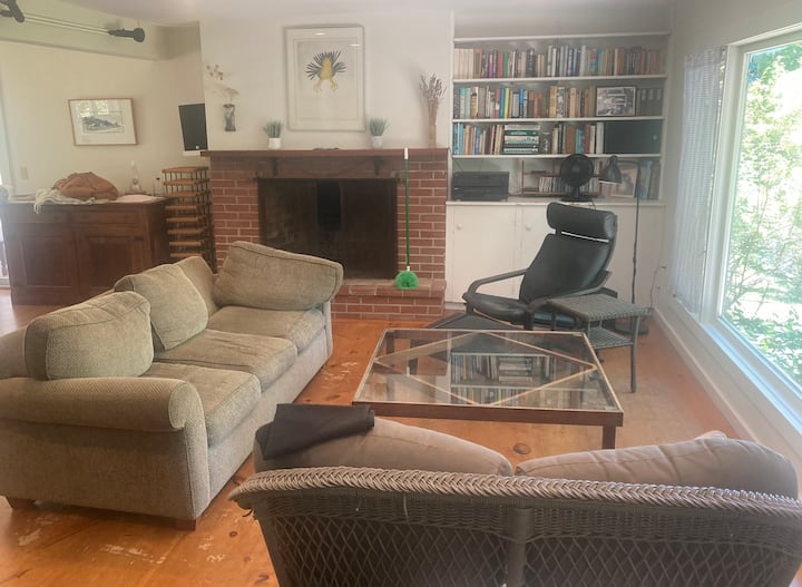 Family Vacation Home Near Corn Hill Beach - Truro