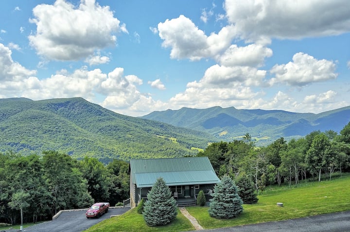 Charming 2-bedroom Cabin With Mountain Views - West Jefferson, NC