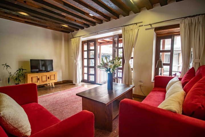 Kwalkhu 2 Bdr Traditional Rooftop Duplex In Patan - Kathmandu