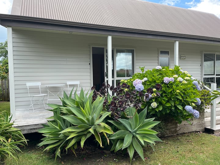 Garden Haven Relaxing Retreat Close To Everything - Whitianga