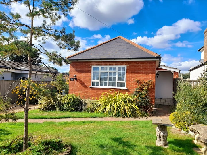 Home In
Telscombe Cliffs, East Sussex - Sussex