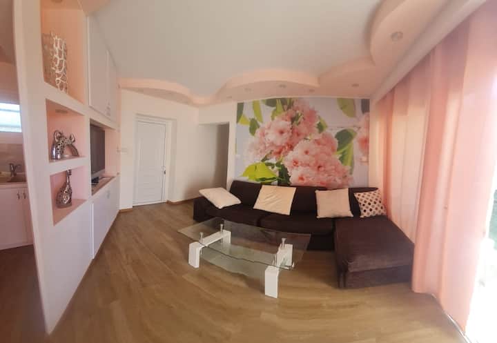 2bd Apartment Next To Dasudi Beach - Limassol