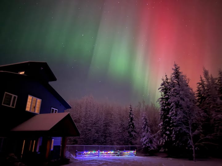 Lake House With Great Northern Lights View! - Alaska