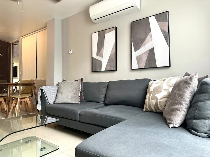 3 Bedroom Apartment In Fantastic Location ! - Monterrey