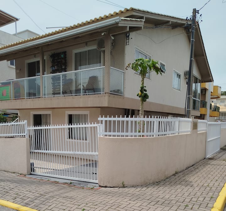 Casa 1 - Próxima Das Praias De Bombinhas E 4 Ilhas - Bombinhas