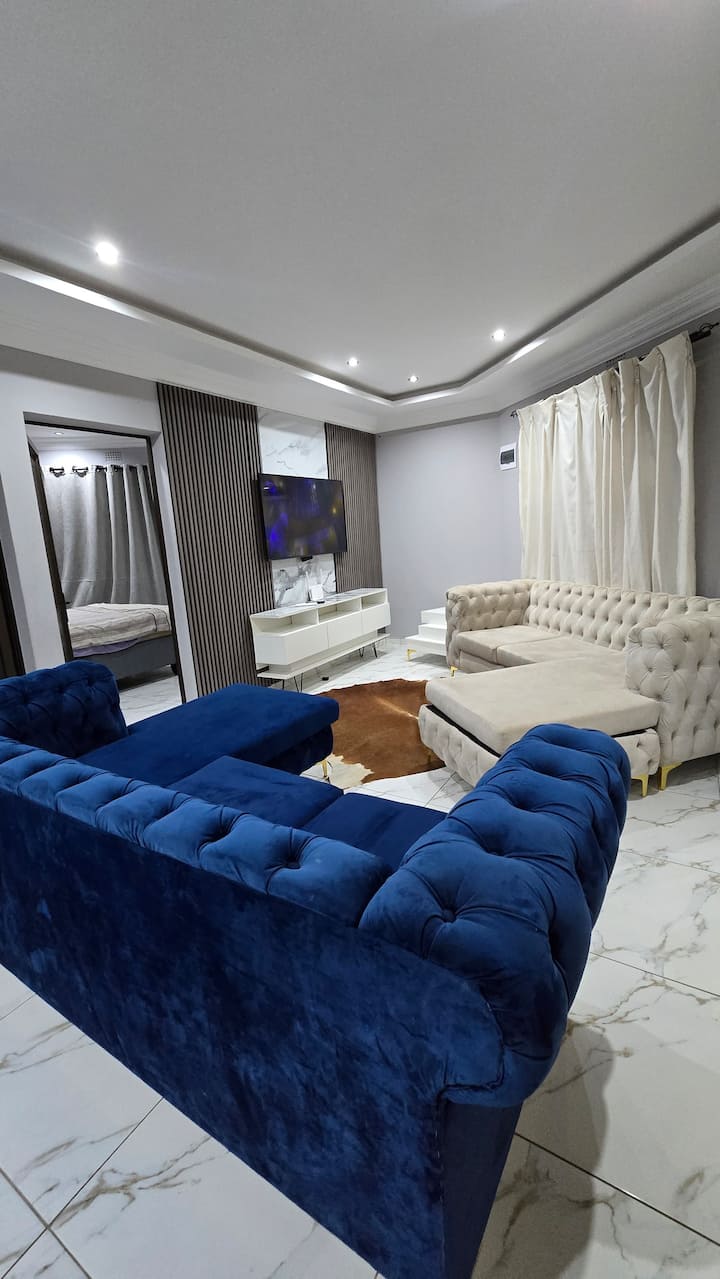 Huzula Royal Residence - Empangeni