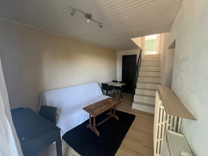 Petite Maison Deux Pièces - Villeurbanne