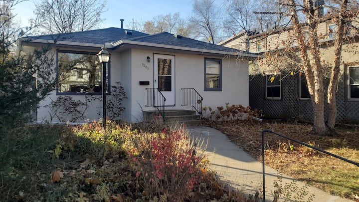 Seward: Van Cleves Get There First (House) - Minneapolis, MN