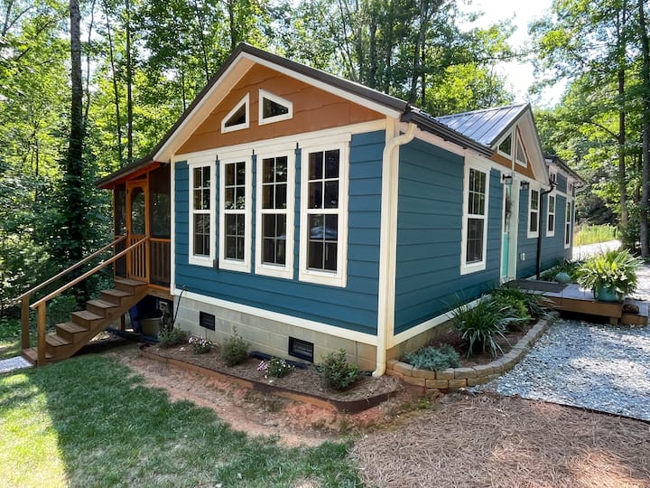 Super Cozy Lake James House Glamping At Its Finest - Lake James, NC