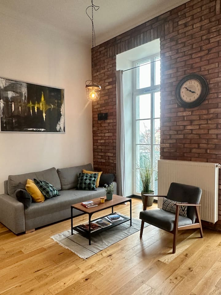 Industrial Apartment 40m City Center High Standard - Wrocław