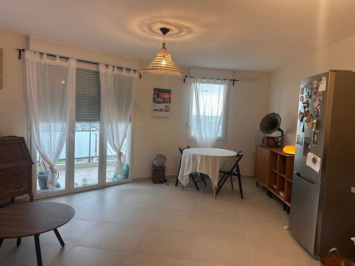 Chambre Privée Dans App T3 - Sans Frais De Ménage - Toulon