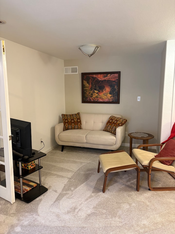 Boulder Retreat, Sweet Garden Paradise - Boulder, CO