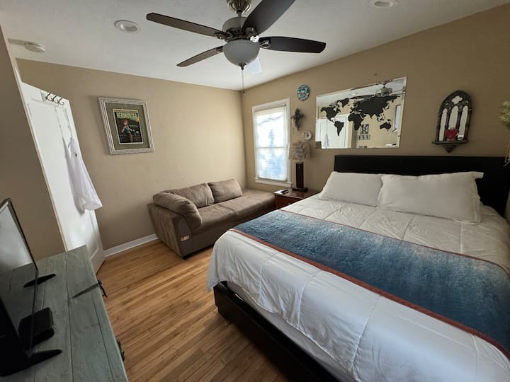 Safe/parking/ex. Location/hottub/los Gatos/ - Los Gatos, CA