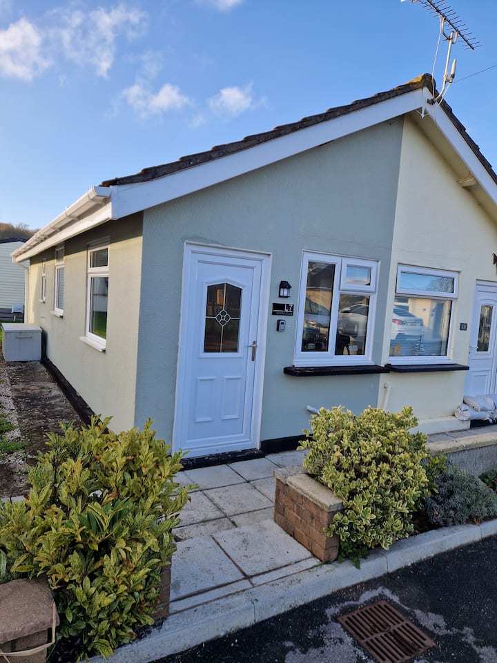 L7 
Warren Cove Chalet Welcome Family Holiday Park - Dawlish Warren