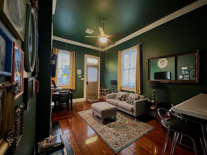 Eclectic Uptown Shotgun - Walk To Parades! - New Orleans, LA