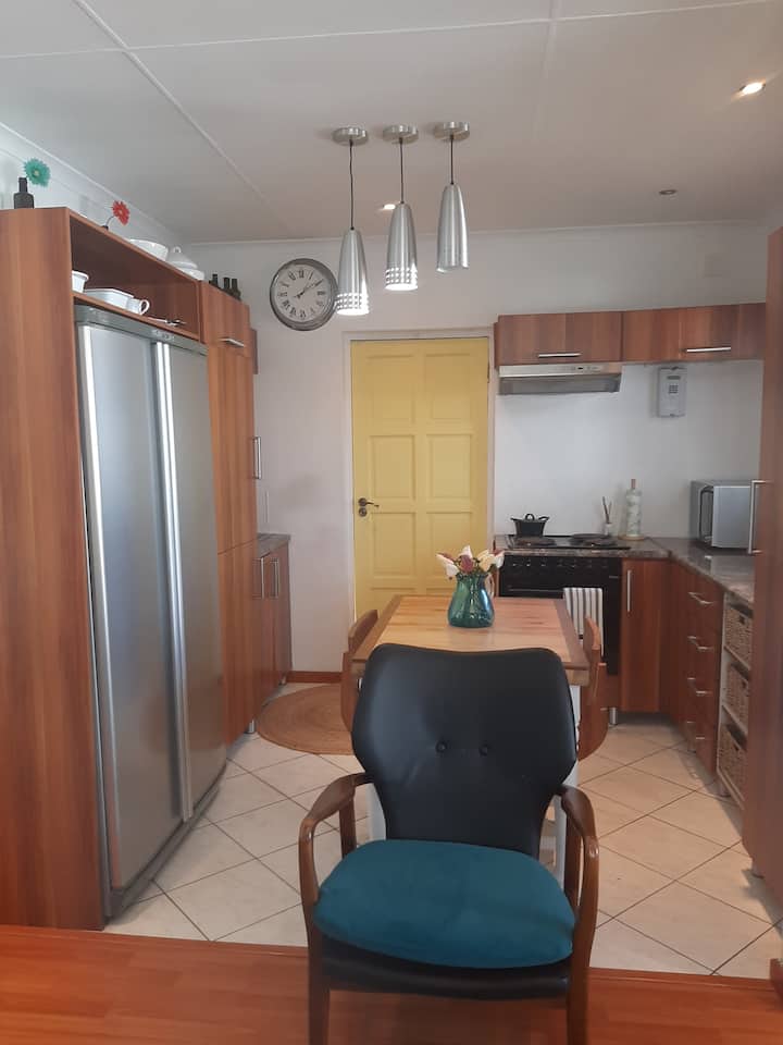 Local & Comfortable! - Cape Town