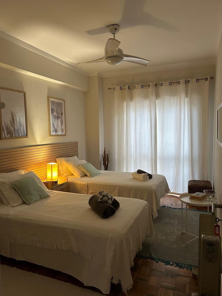Lovely Room In Faro Downtown ! :-) - Olhão