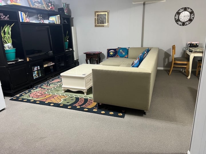 Home Away From Home. Spacious 2 Bedrooms Rockville - Rockville, MD